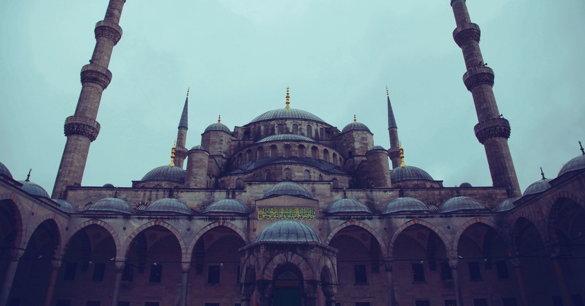 Online Course themed “Chapters of the history of Arab Islamic ...